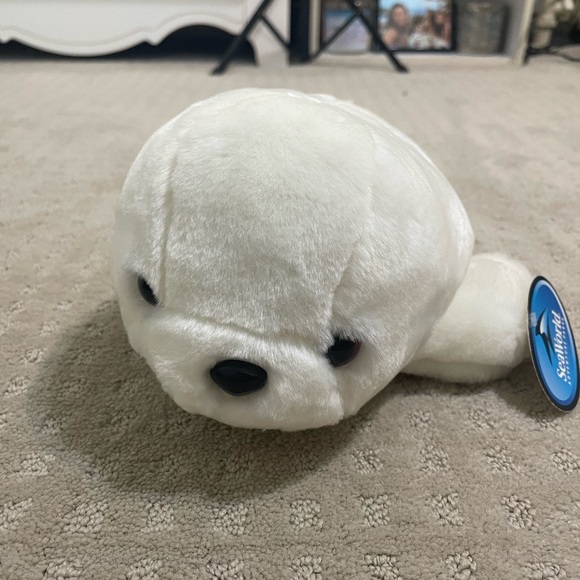 Disney | Toys | Sea World Whale Stuffed Animal | Poshmark